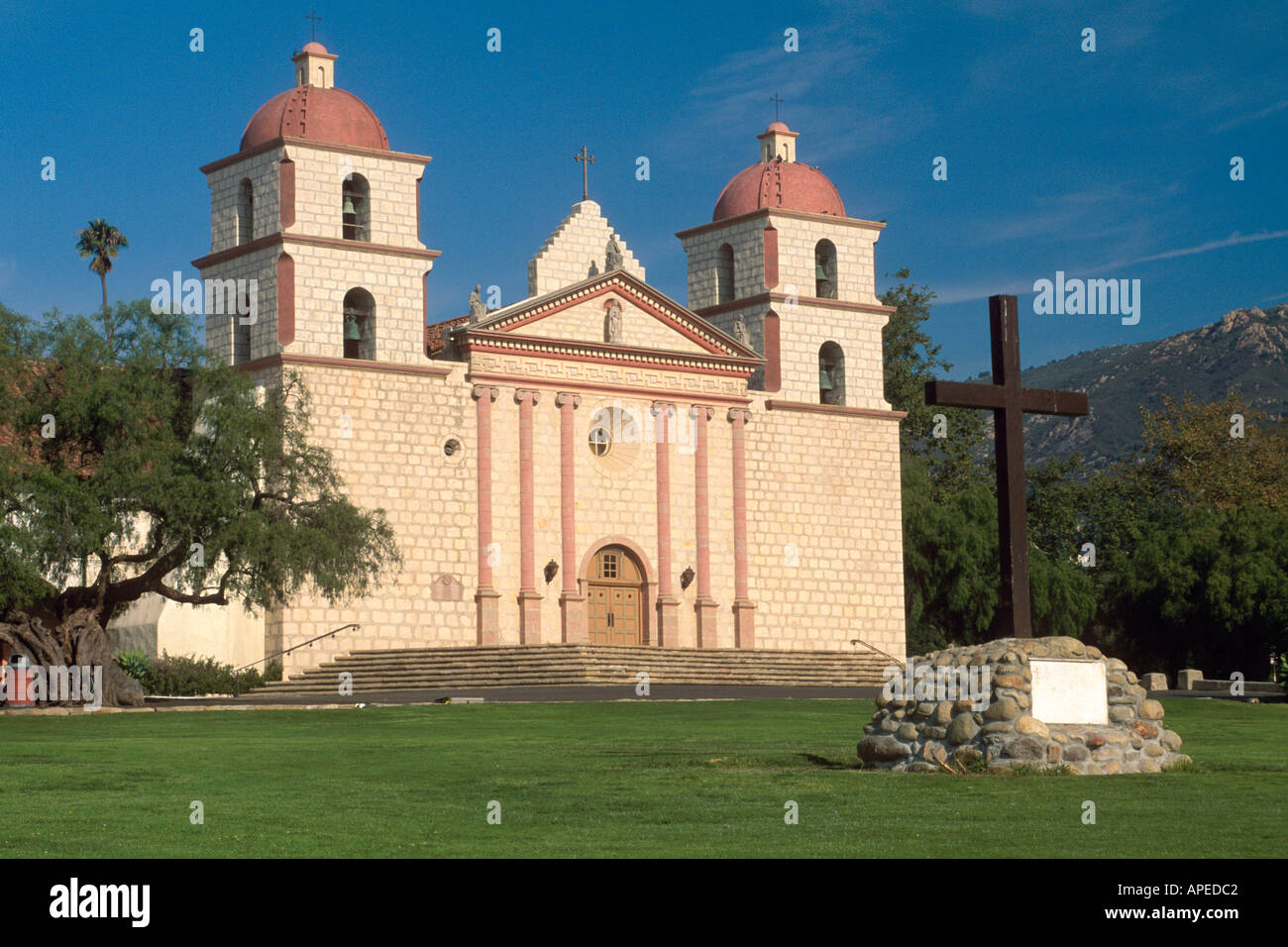 Historic Mission Santa Barbara est 1786 Mission Park Santa Barbara ...
