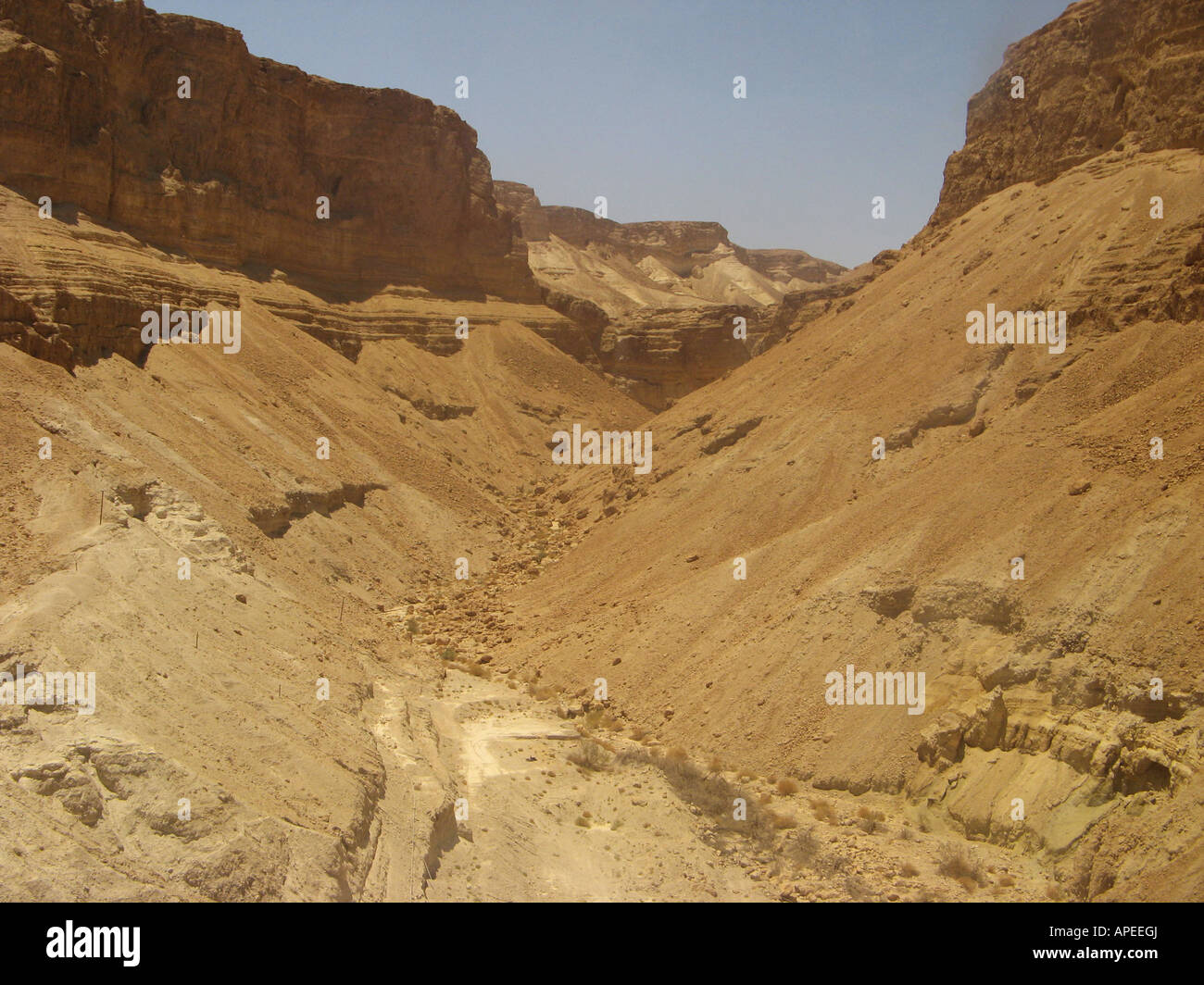 A dry desert valley in Israel Stock Photo - Alamy