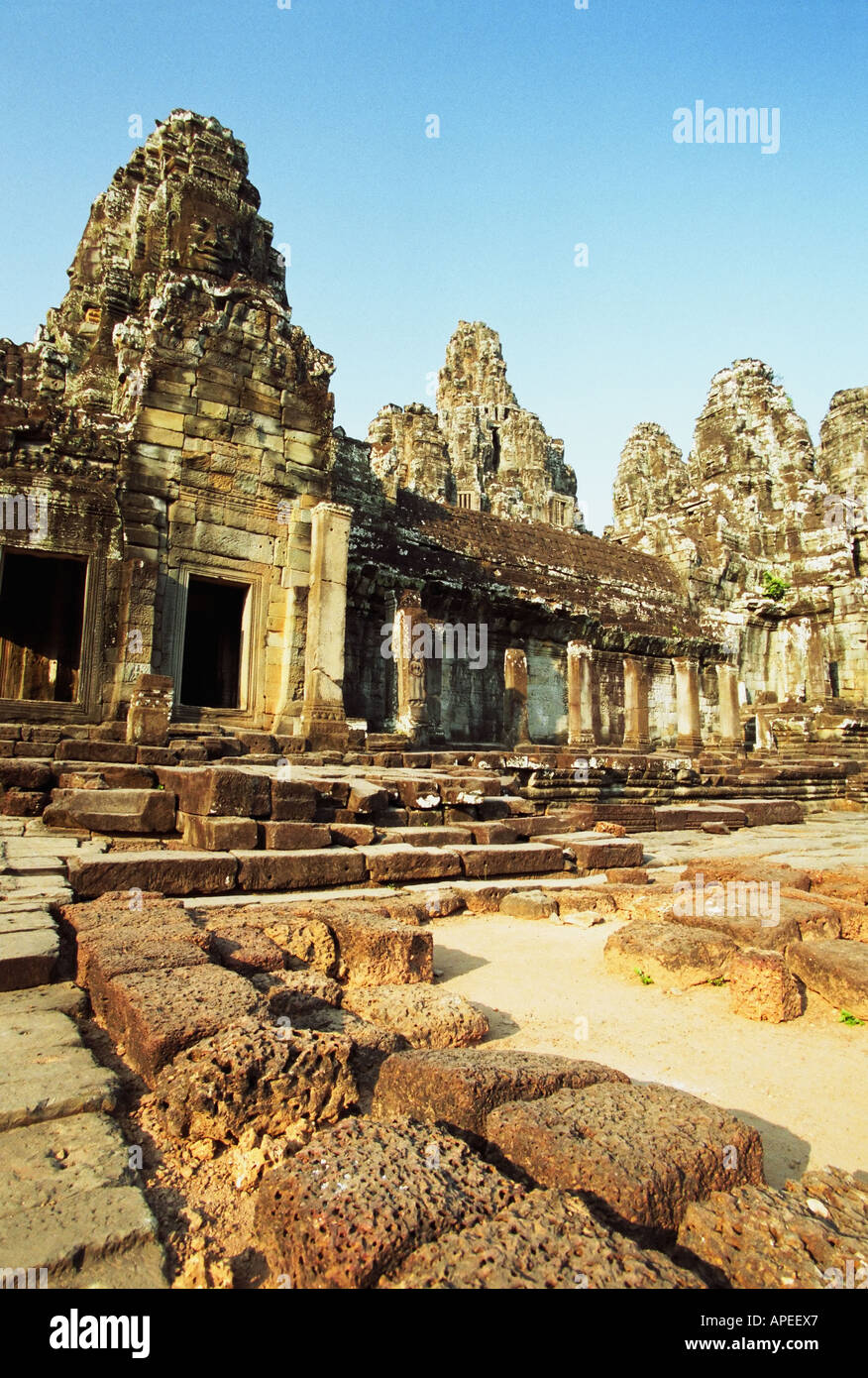 Pillars bayon temple cambodia hi-res stock photography and images - Alamy