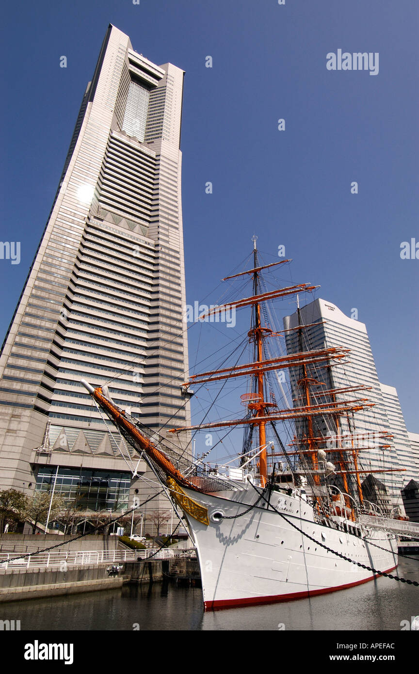 Nippon Maru ship Museum and Landmark Tower in Minato Mirai Yokohama ...