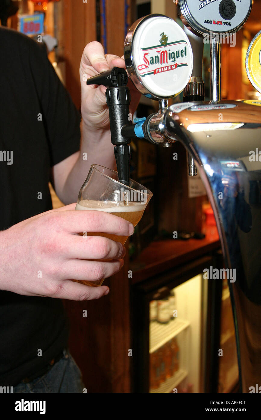 Pulling him over bar hi-res stock photography and images - Alamy