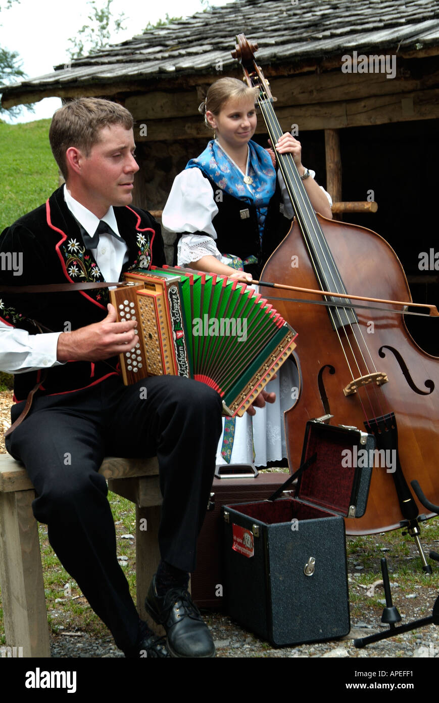 Traditional bernese costume hi-res stock photography and images - Alamy