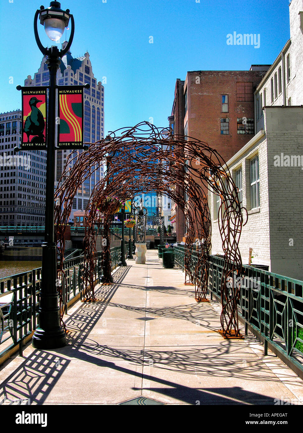 Walking path along the Milwaukee River, Milwaukee, WI Stock Photo - Alamy