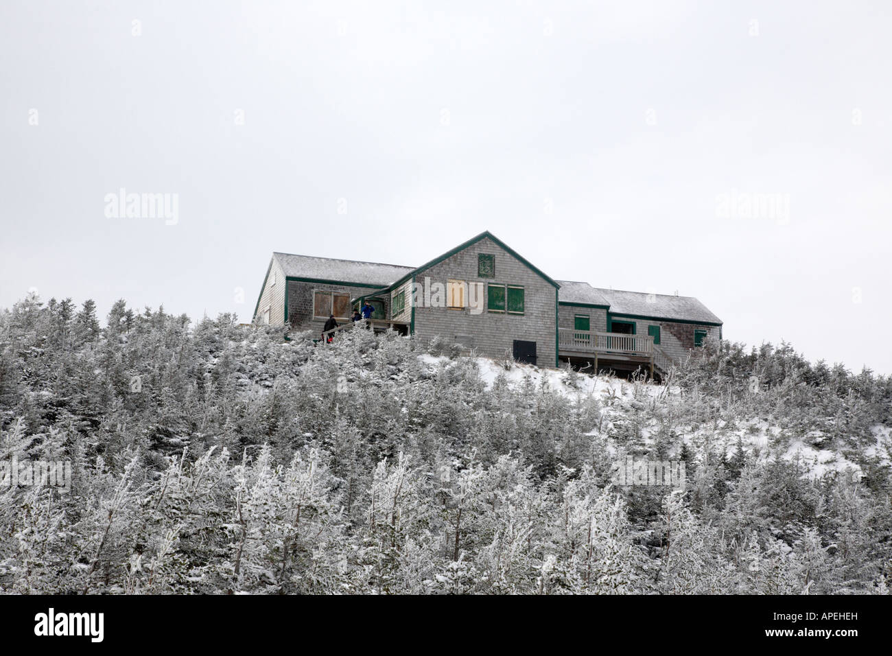 Franconia ridge greenleaf hut hi-res stock photography and images - Alamy