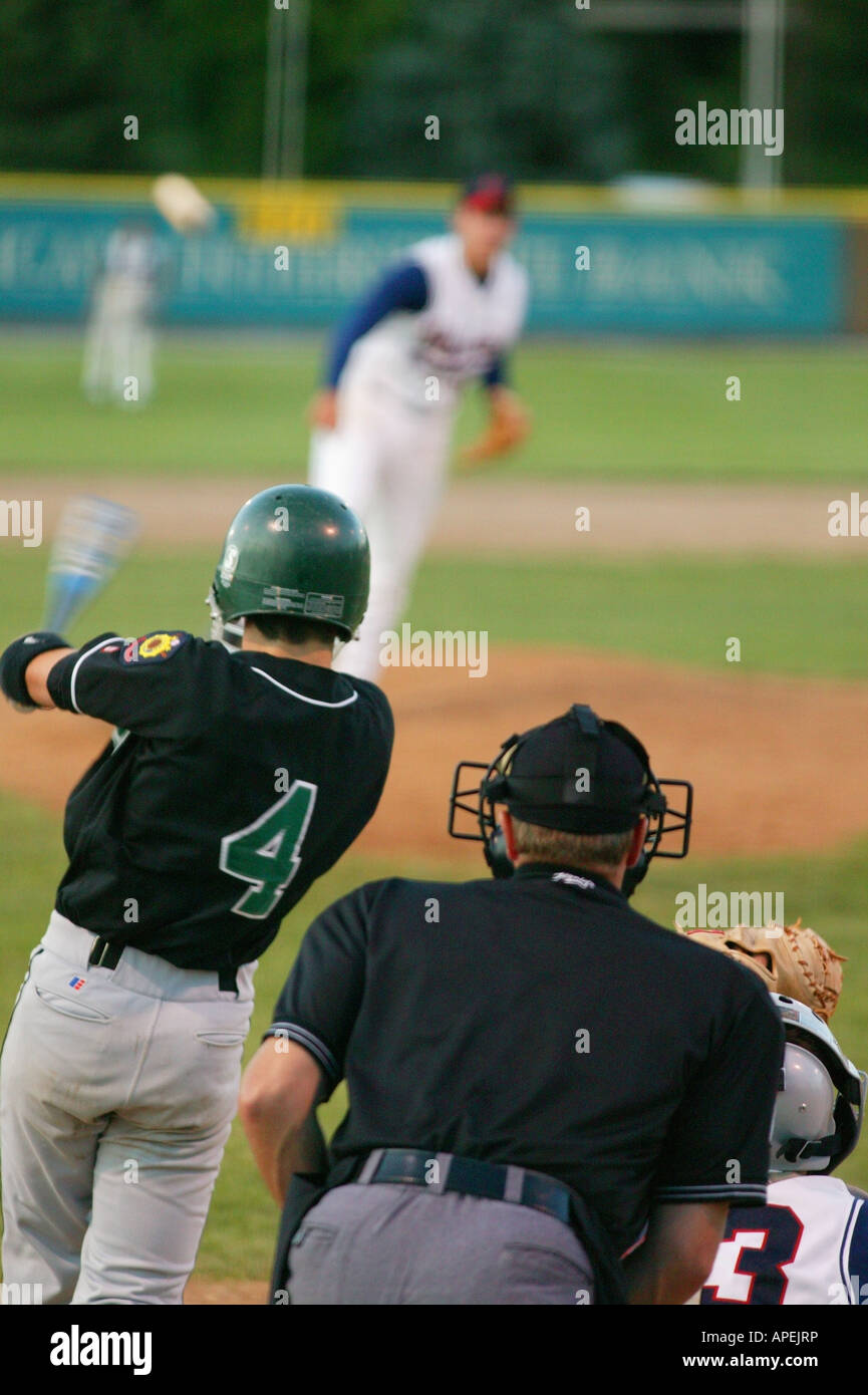 Baseball batting team hi-res stock photography and images - Alamy