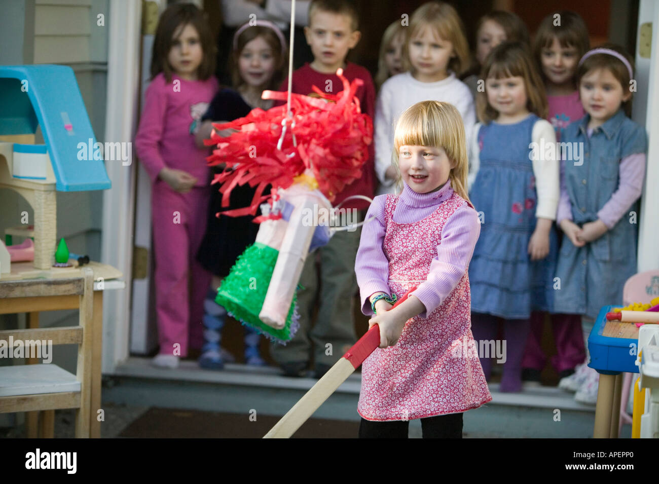 Pinata break hi-res stock photography and images - Alamy