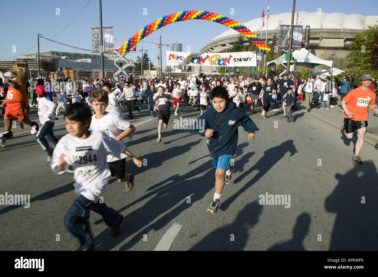 Vancouver Sun Fun Run Kids and Parents 2 5km Event Start of Rac Stock ...