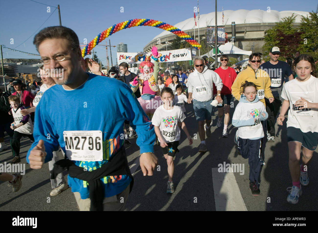 Vancouver Sun Fun Run Kids and Parents 2 5km Event Start of Rac Stock ...