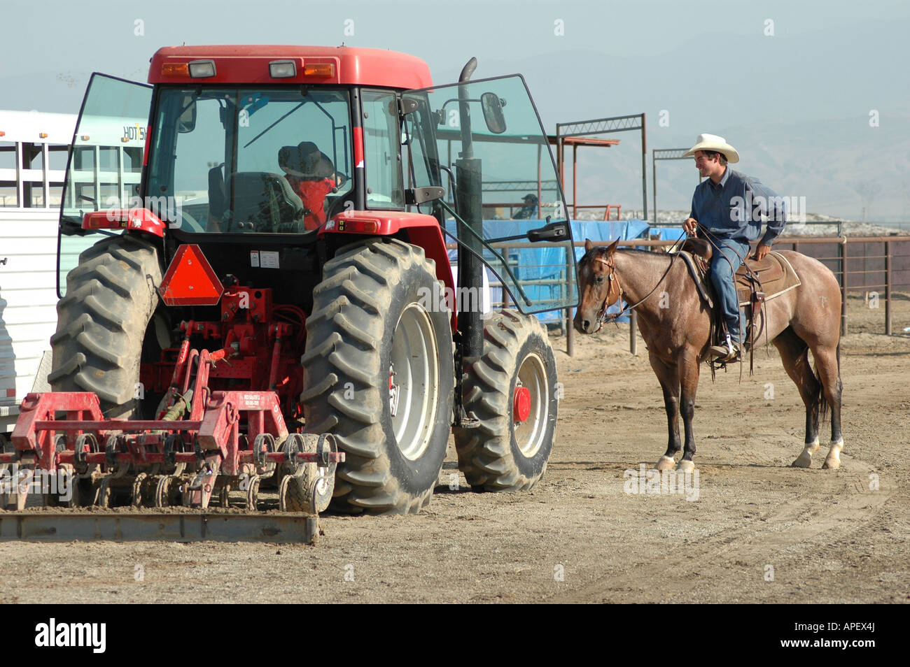 Child tractor ride hi-res stock photography and images - Alamy