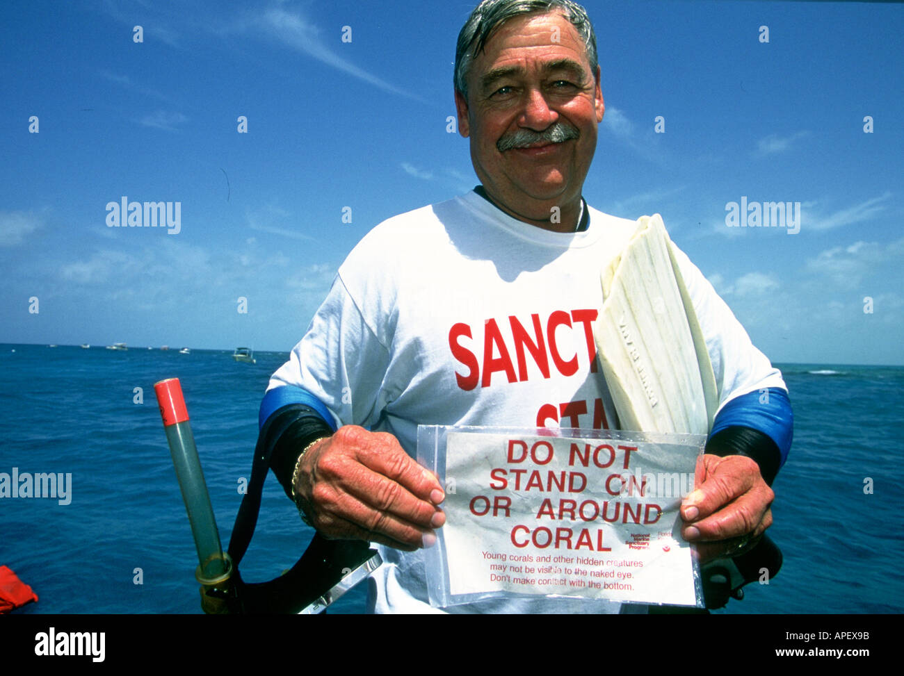 Savethecoral hi-res stock photography and images - Alamy