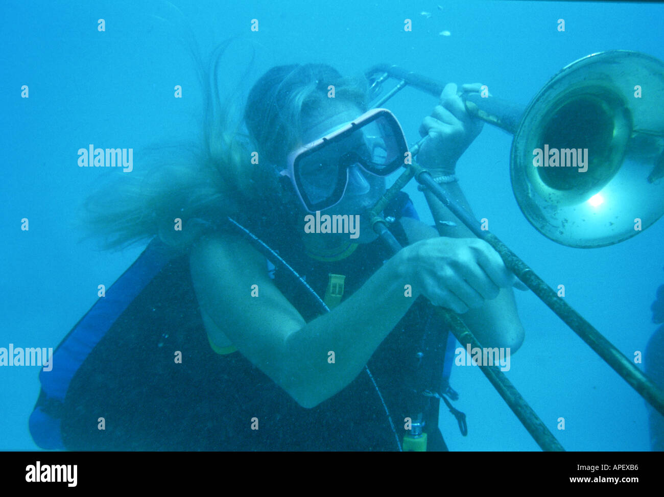 UNDERWATER TROMBONE ACTION KEY LARGO Stock Photo - Alamy