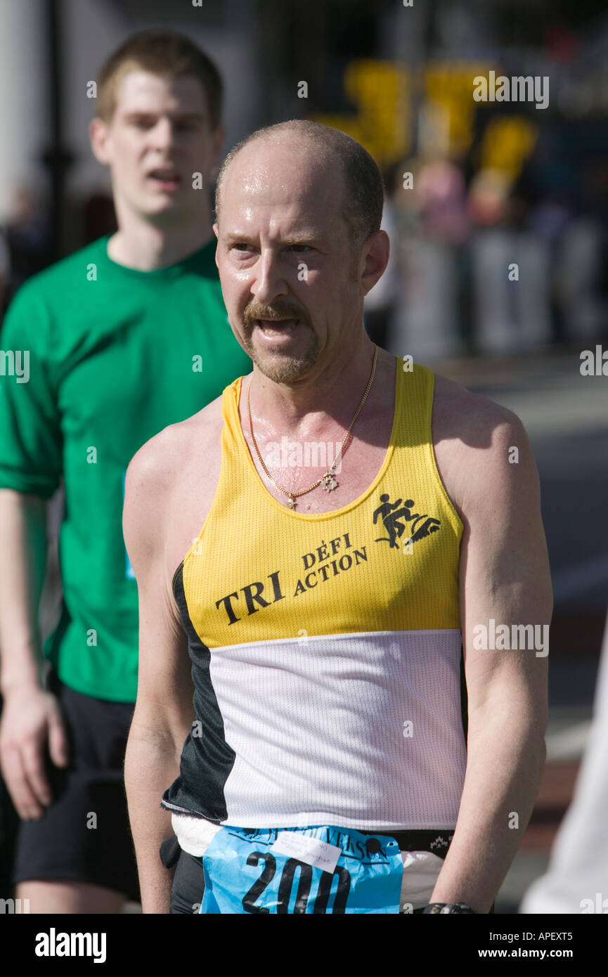 Vancouver Sun Fun Run 10km Finish Line Stock Photo - Alamy
