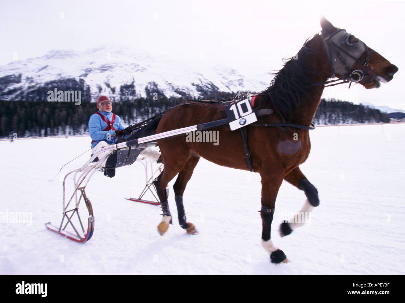 SNOW CARRIAGE IN SNOW ST MORITZ Stock Photo - Alamy
