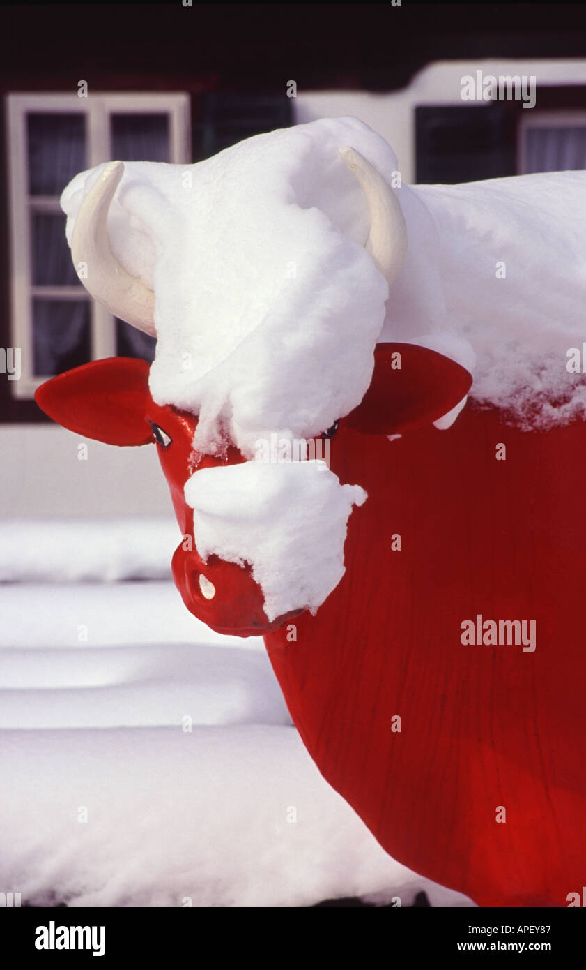 Fake cow hi-res stock photography and images - Alamy