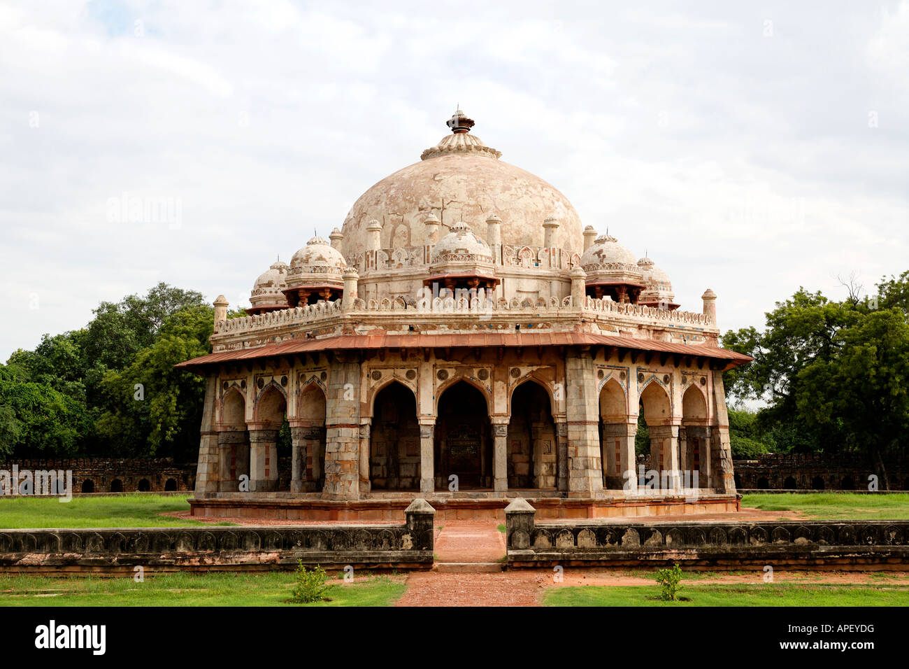 The octagonal tomb if Isa Khan Delhi India Stock Photo - Alamy