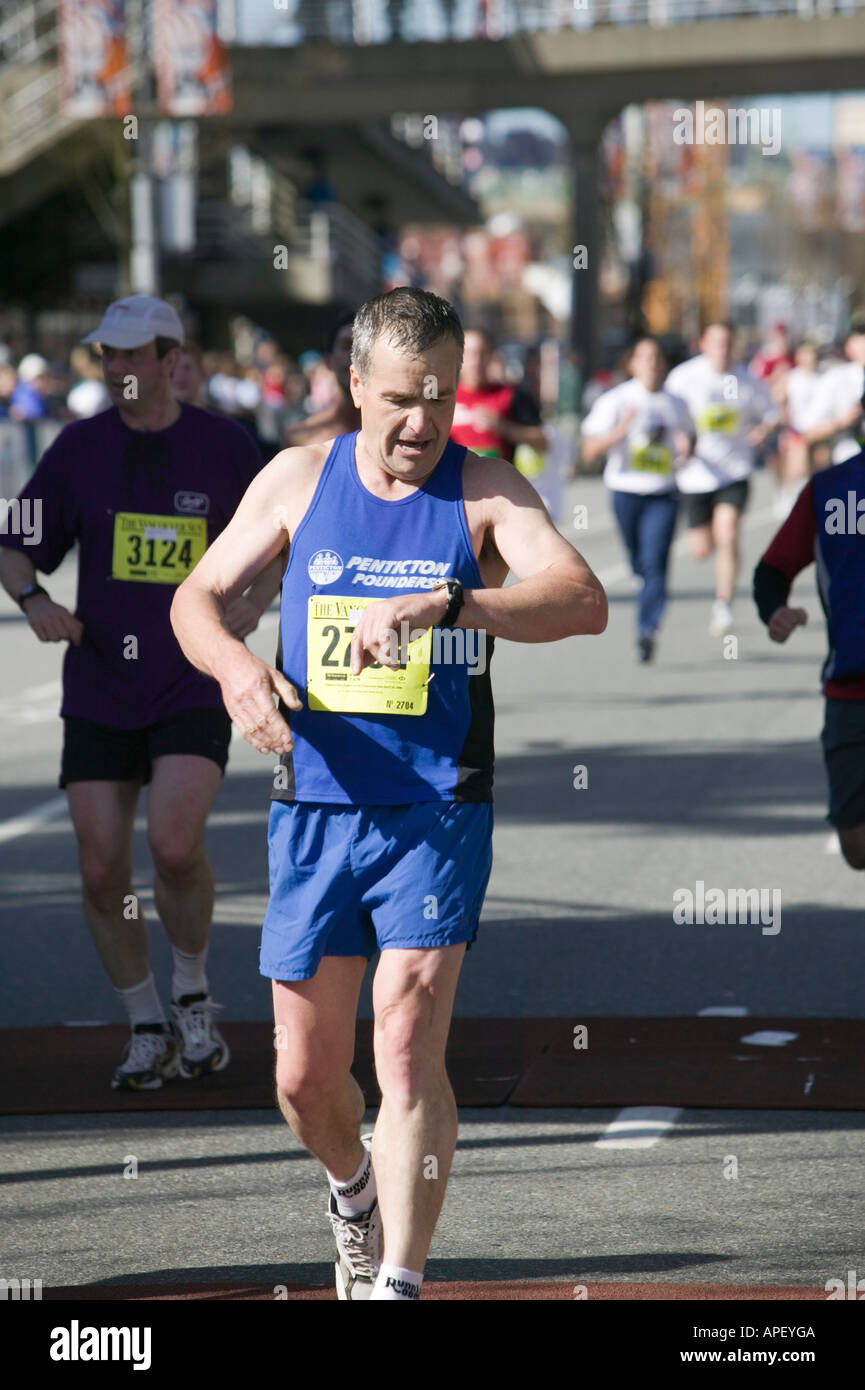 Vancouver Sun Fun Run 10km Finish Line Stock Photo - Alamy