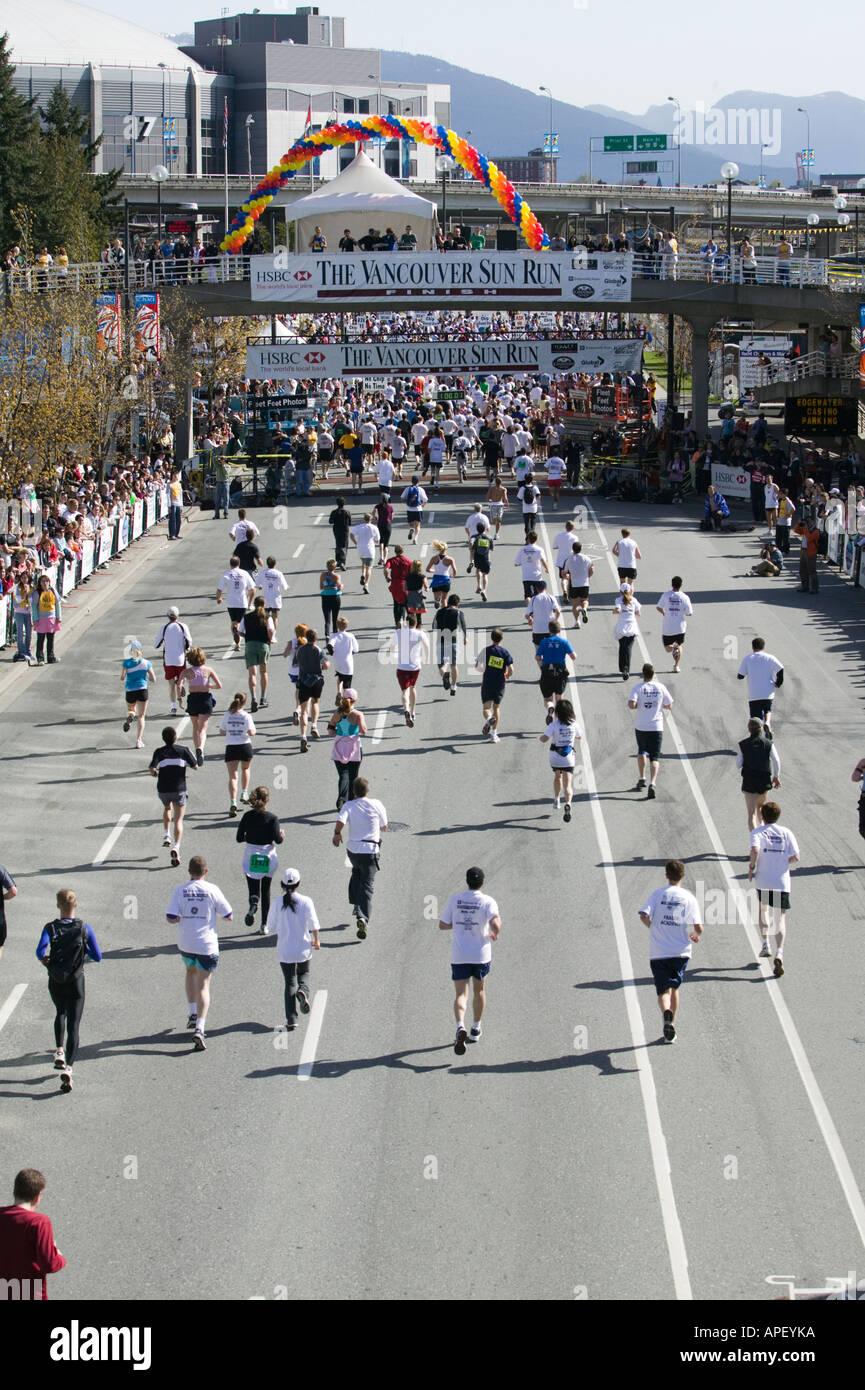 Vancouver Sun Fun Run 10km Finish Line Stock Photo - Alamy