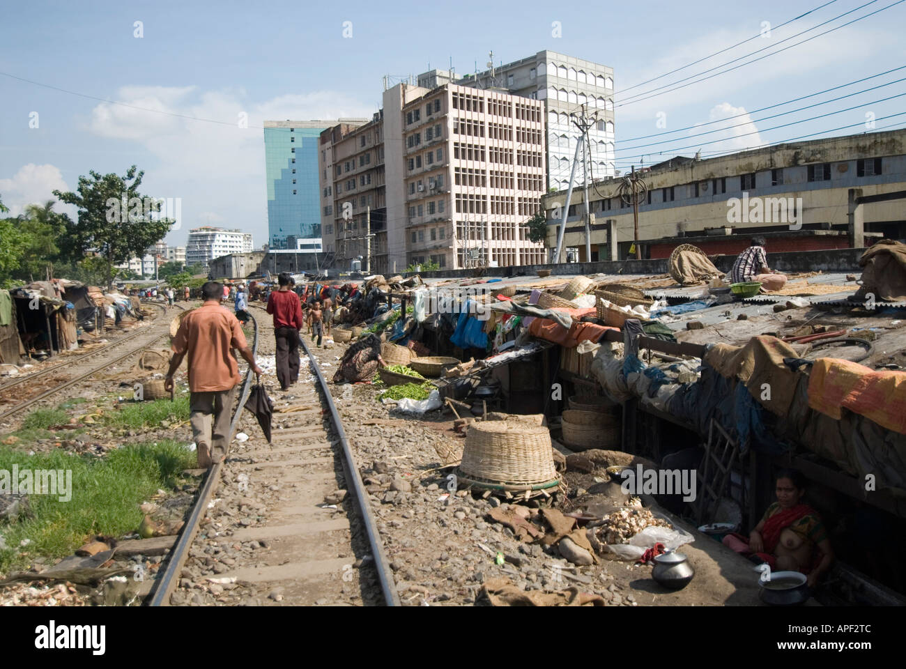 Urban poverty Dhaka Bangladesh PH Dan White Stock Photo - Alamy