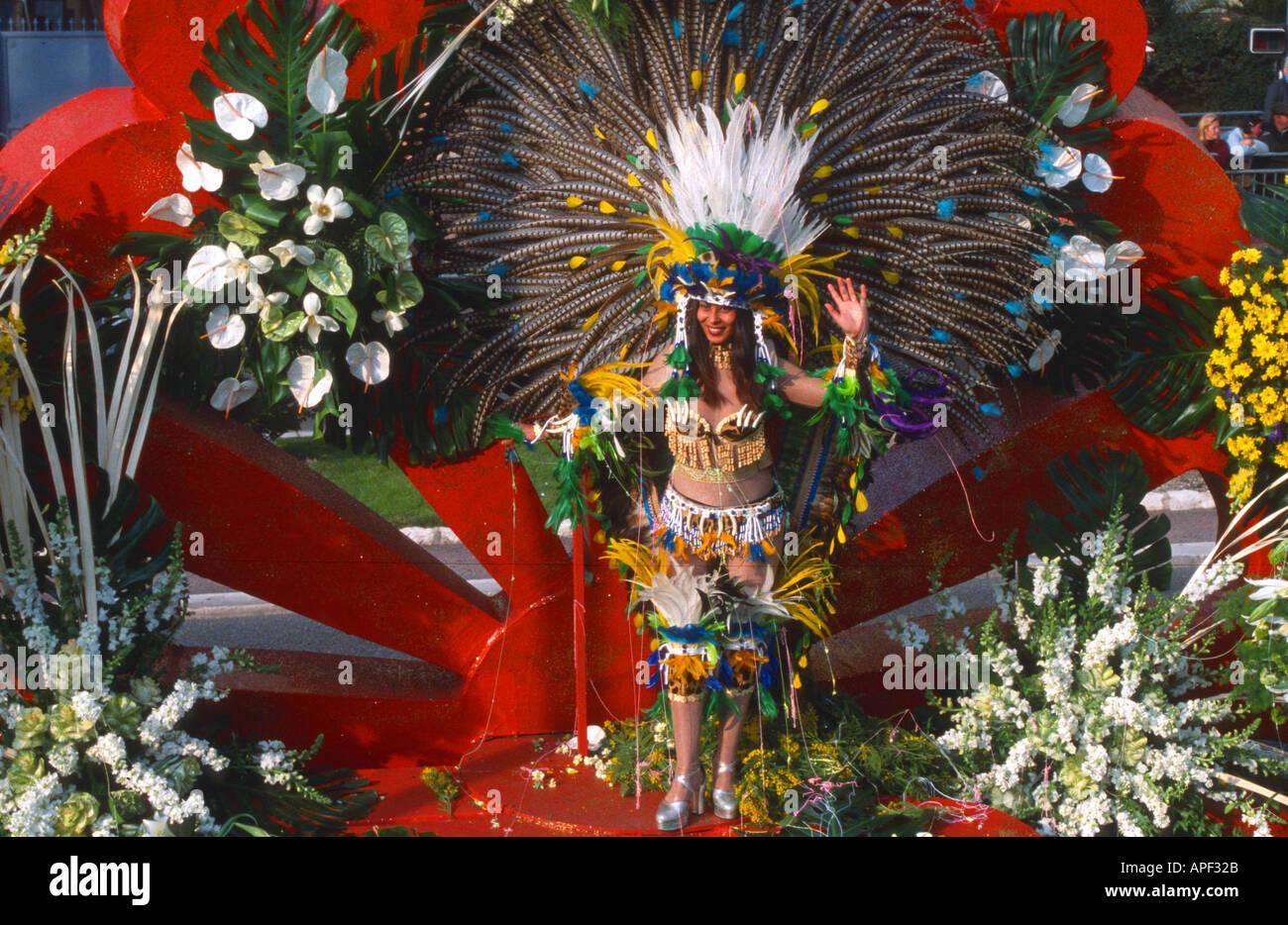 Nice floats carnival france hi-res stock photography and images - Alamy