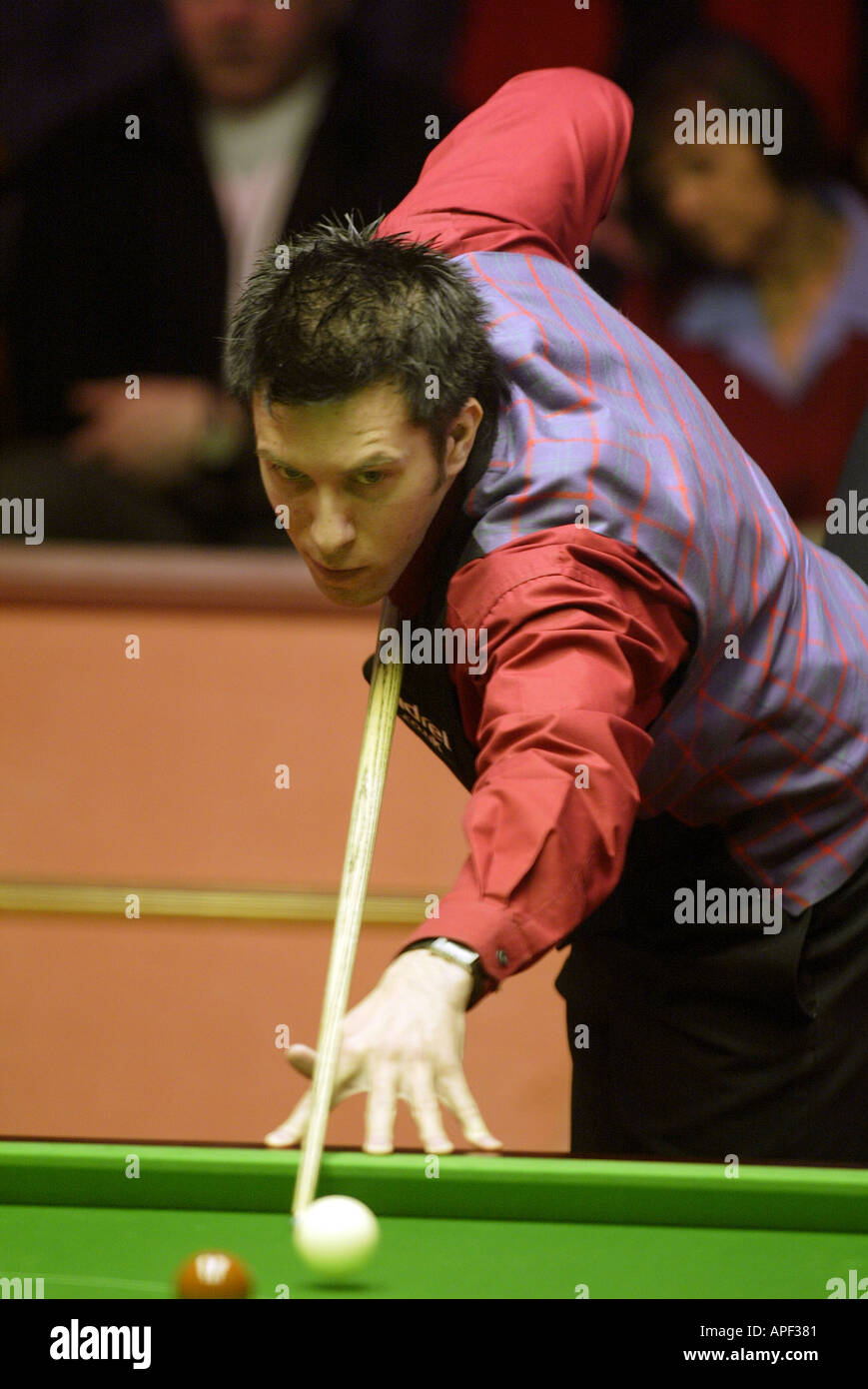 Dominic dale snooker hi-res stock photography and images - Alamy