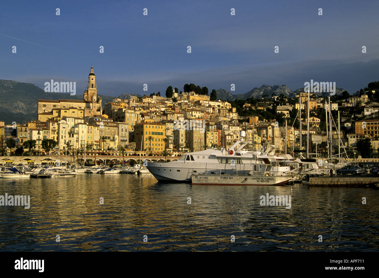France Côte Cote d Azur Riviera Menton harbour Stock Photo - Alamy