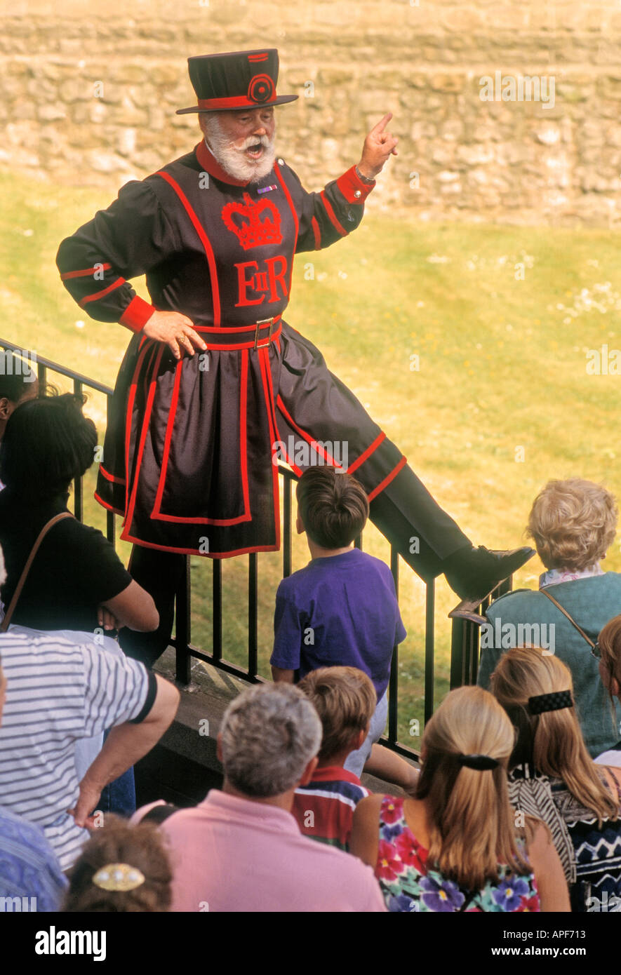 Beefeater tower london hi-res stock photography and images - Alamy