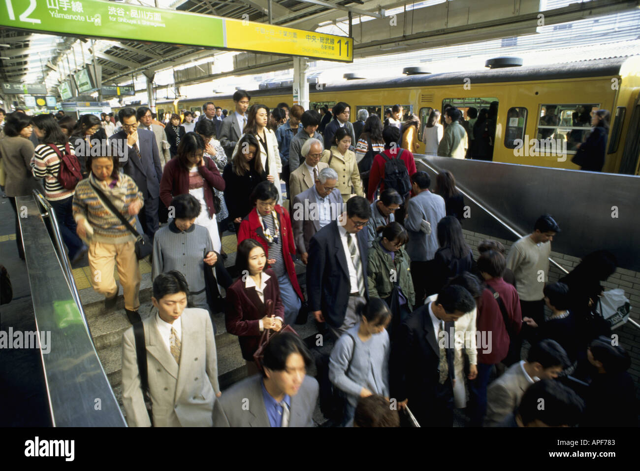 Japan Tokyo subway crowd Stock Photo: 1505154 - Alamy