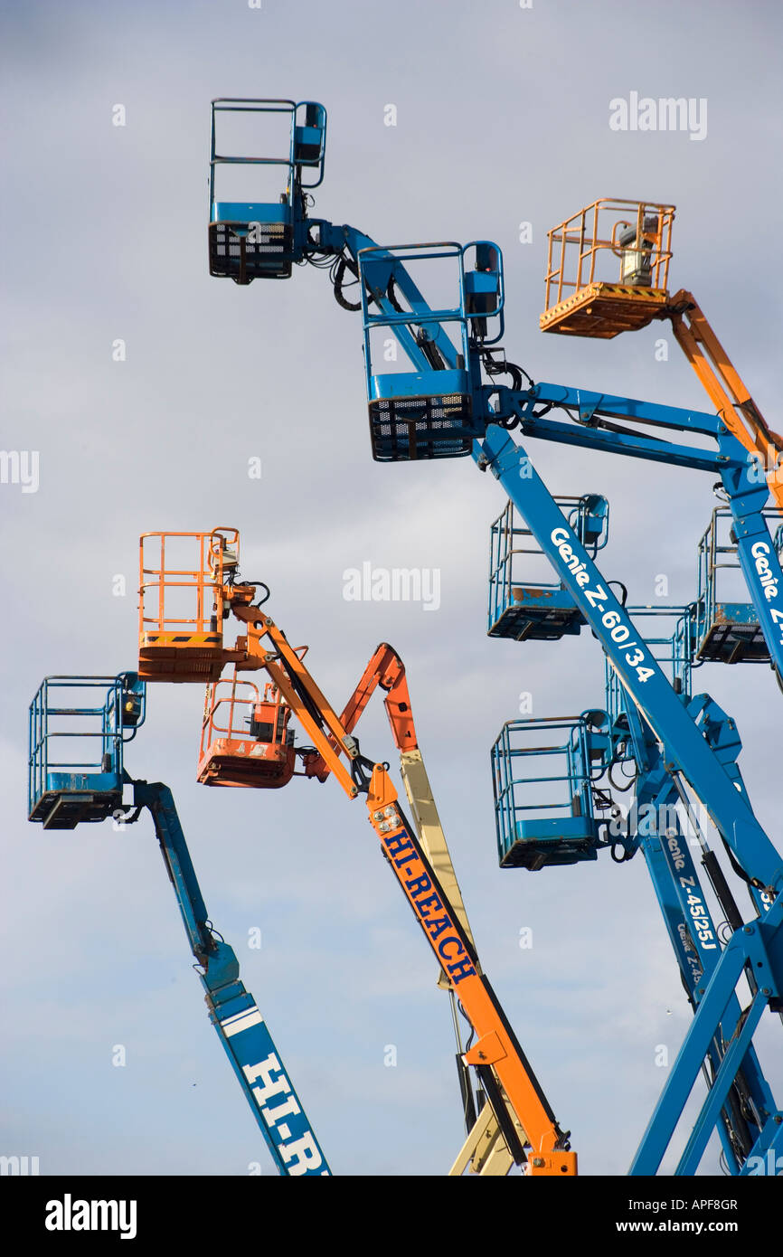 Aerial Lift Trucks Stock Photo - Alamy