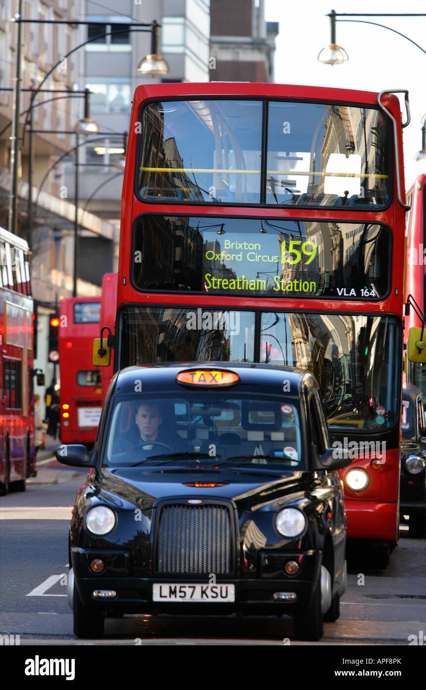 Street markings in public hi-res stock photography and images - Alamy