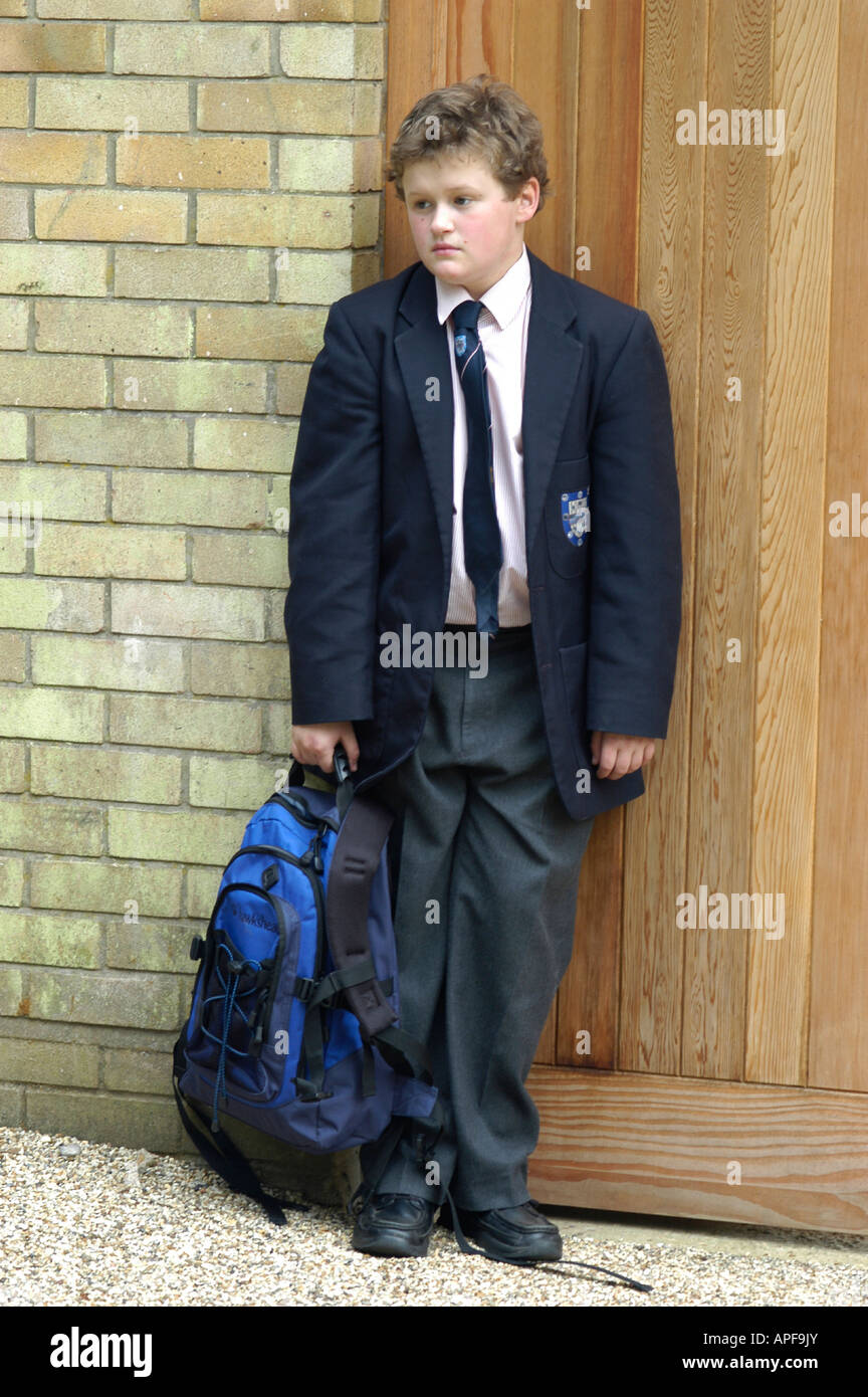Secondary school new uniform hi-res stock photography and images - Alamy