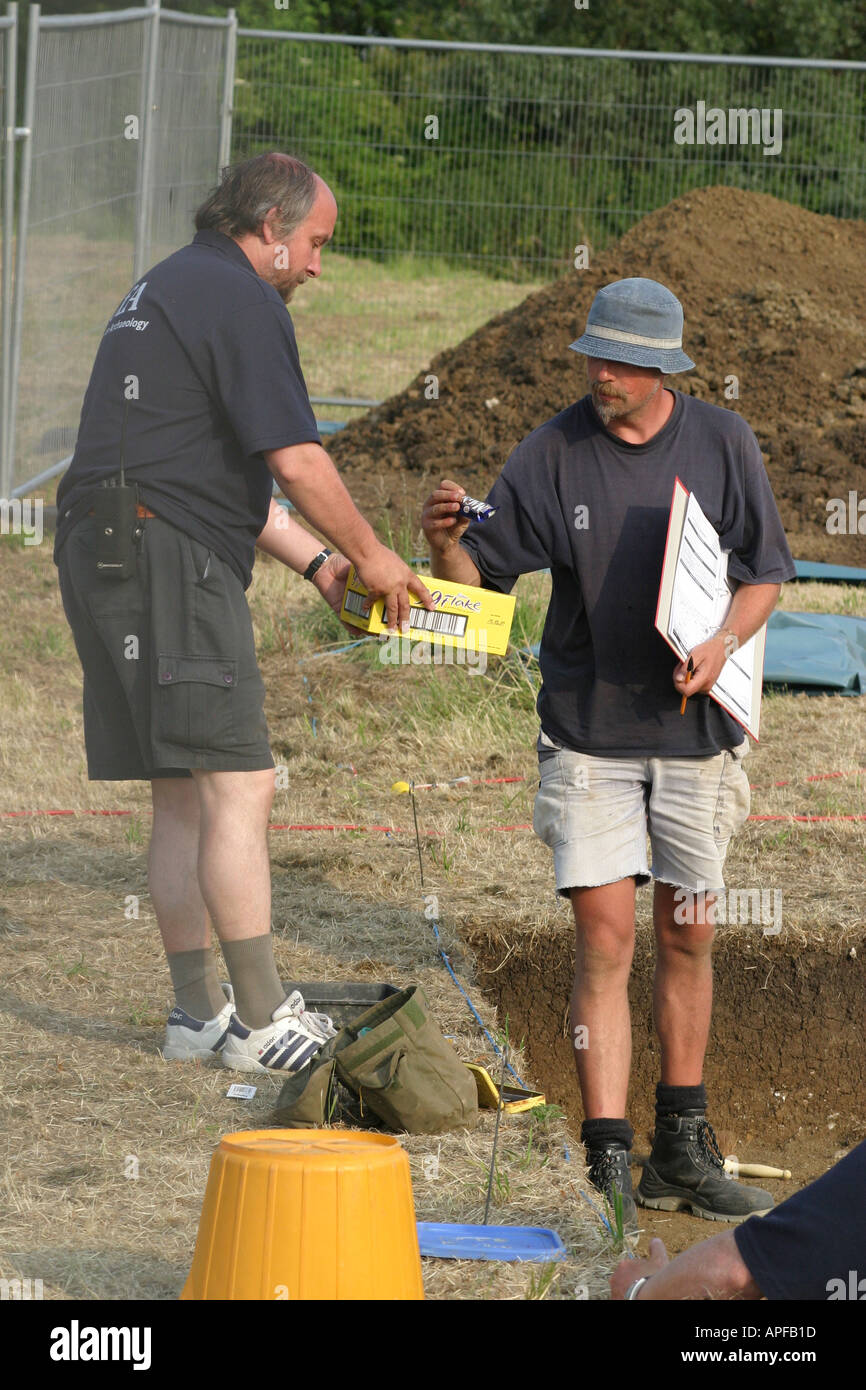 Time team tony robinson hi-res stock photography and images - Alamy