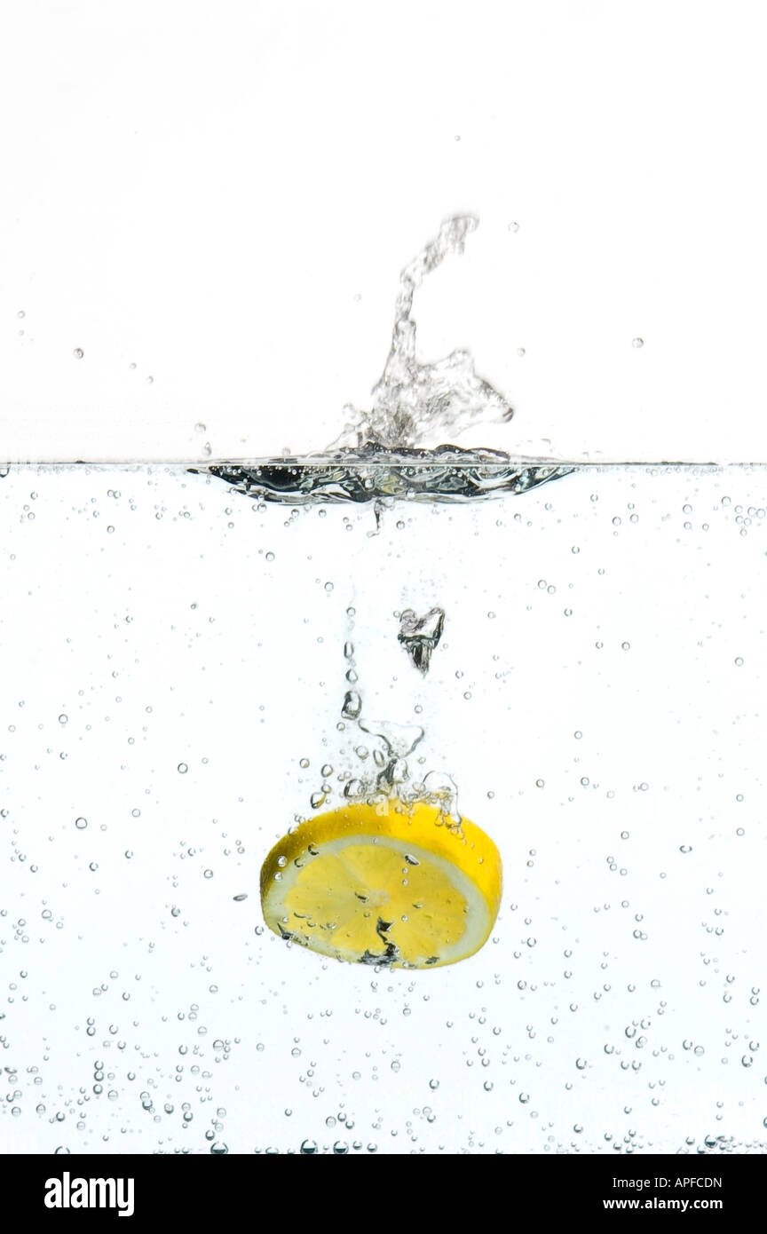 Splash plunging hi-res stock photography and images - Alamy