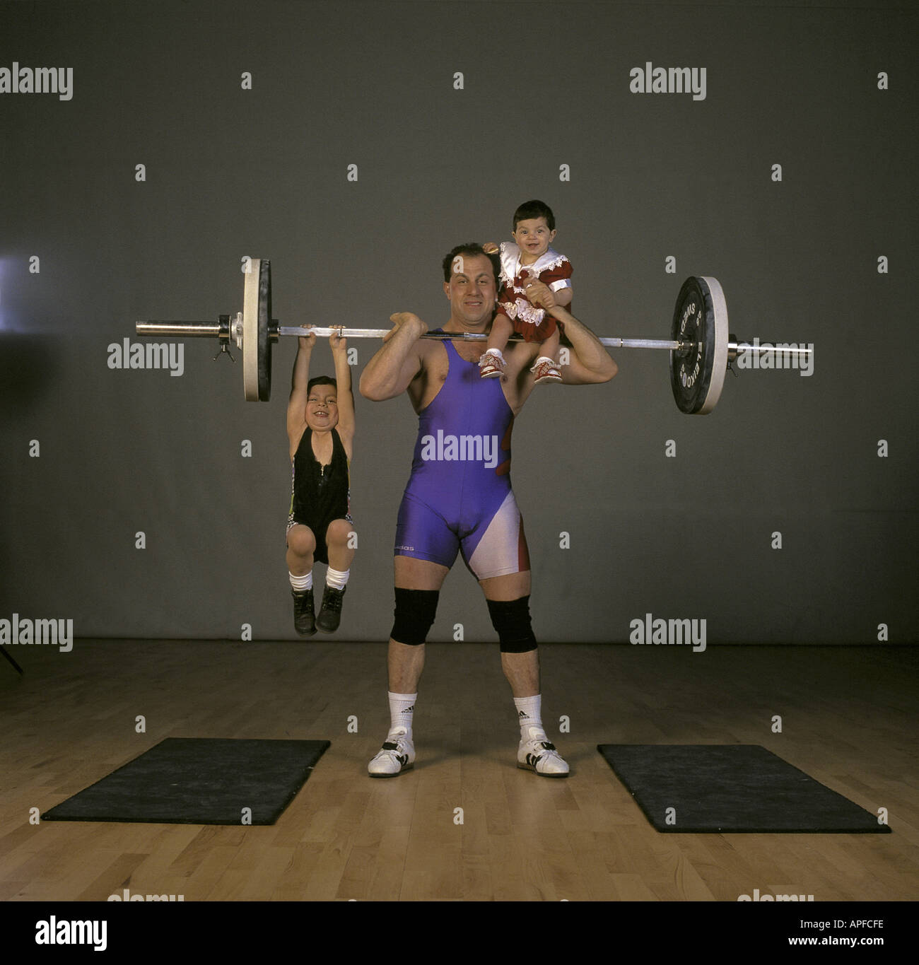 Weightlifting demonstration hi-res stock photography and images - Alamy