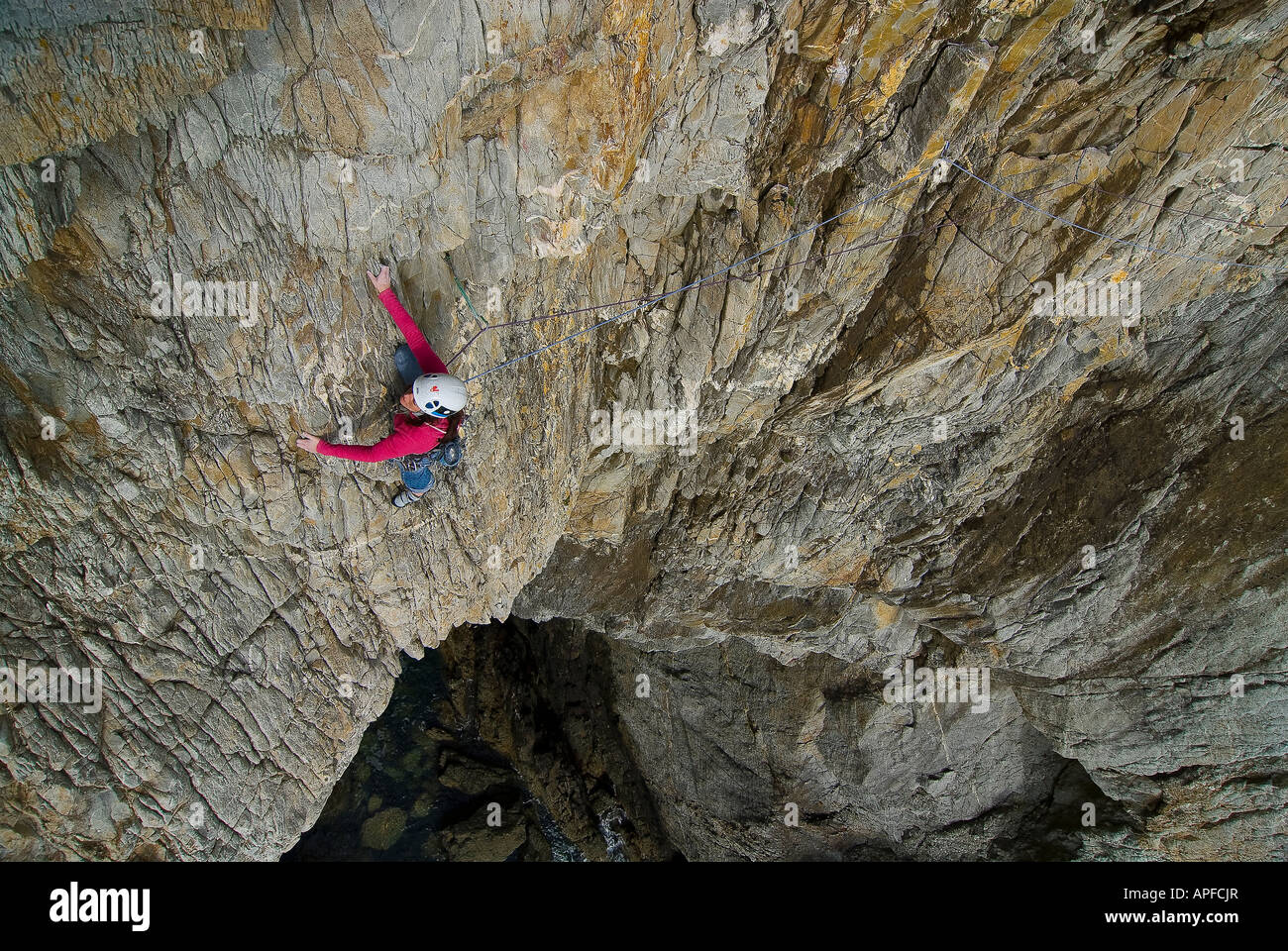 climber on the sea Cliffs of gogarth wales Stock Photo - Alamy