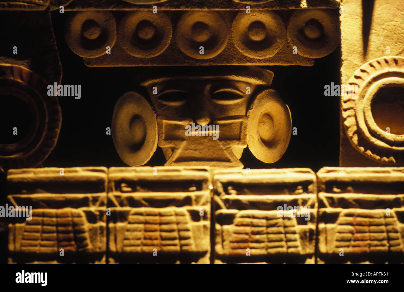 Aztec art hi-res stock photography and images - Alamy