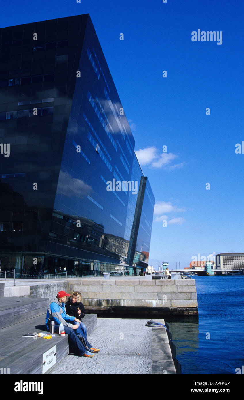 Black Diamond building is a library and cultural centre COPENHAGEN ...