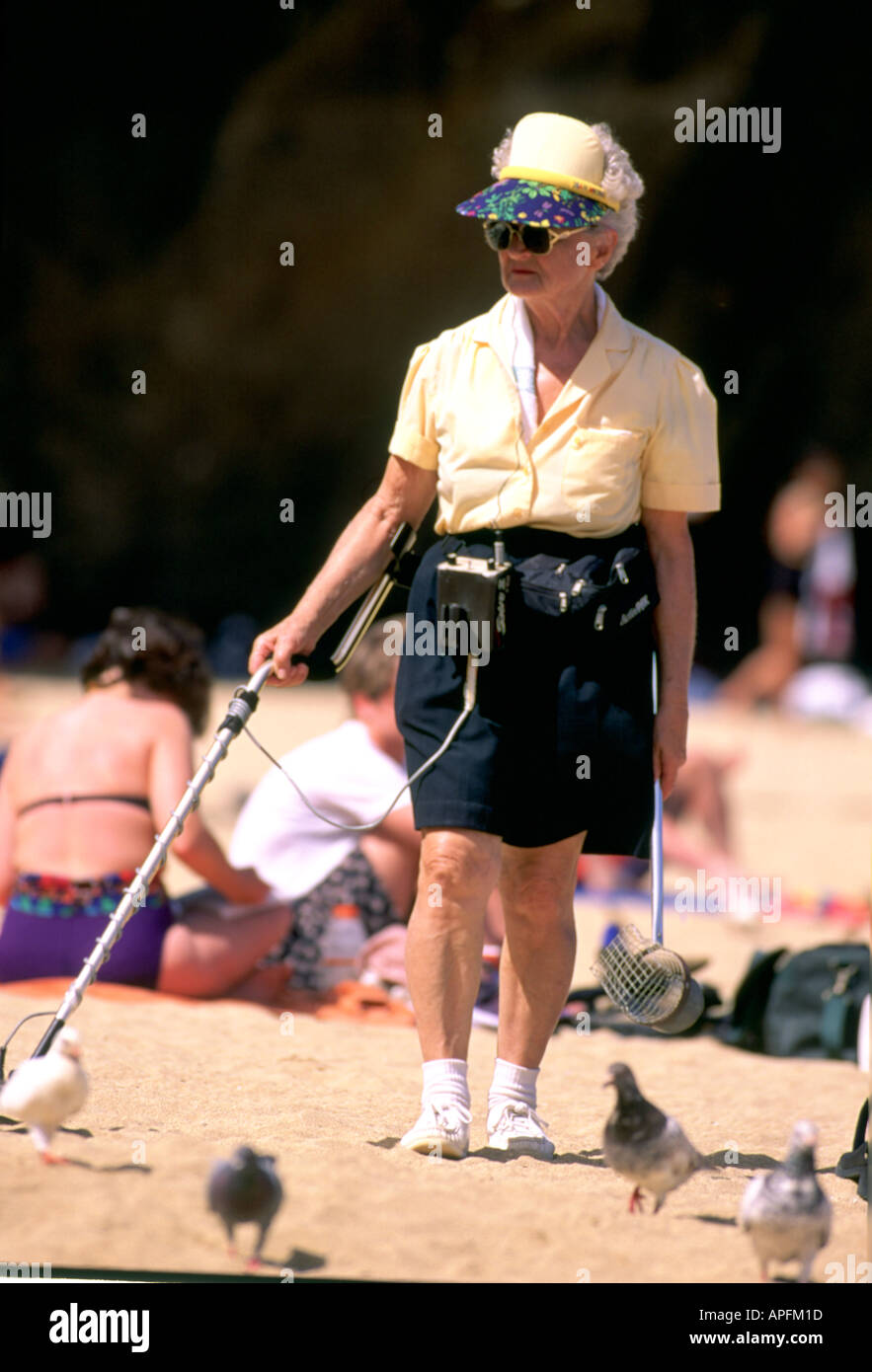 Woman metal detector hi-res stock photography and images - Alamy
