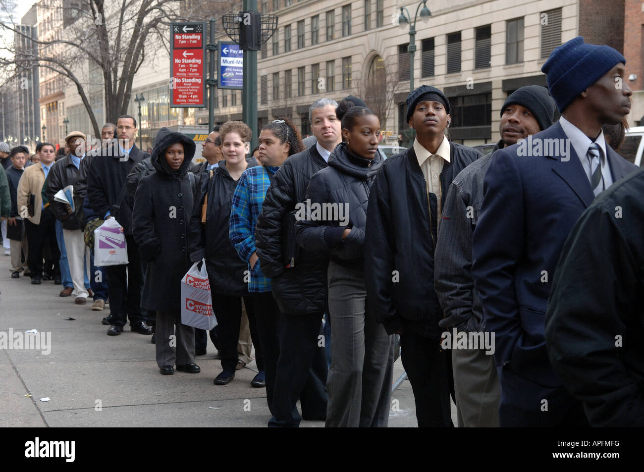 Job Fair Queue High Resolution Stock Photography and Images - Alamy