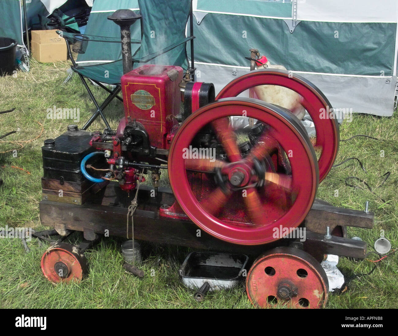 Steam powered engine hi-res stock photography and images - Alamy