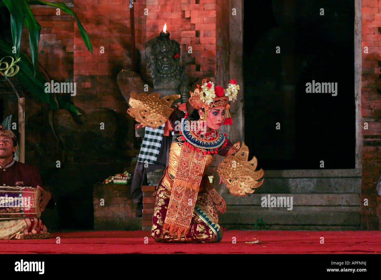Traditional Balinese dancer in costume, Ubud, Bali, Indonesia Stock ...