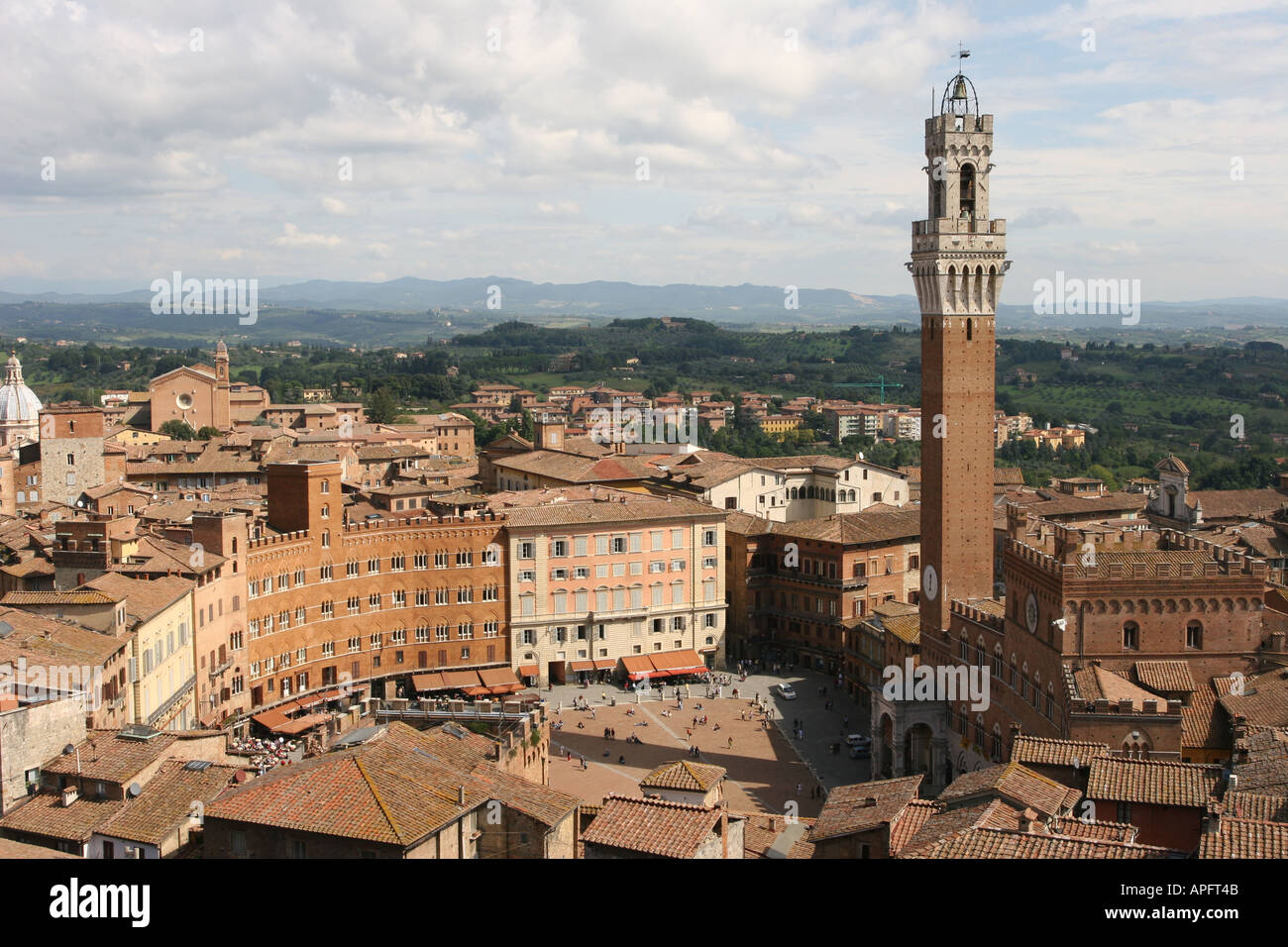 Ancient buildings and ancient monuments hi-res stock photography and ...