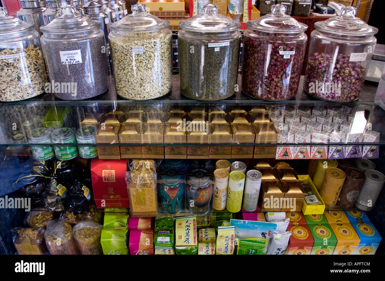 Tea shop display Farmers Market Los Angeles California Stock Photo - Alamy