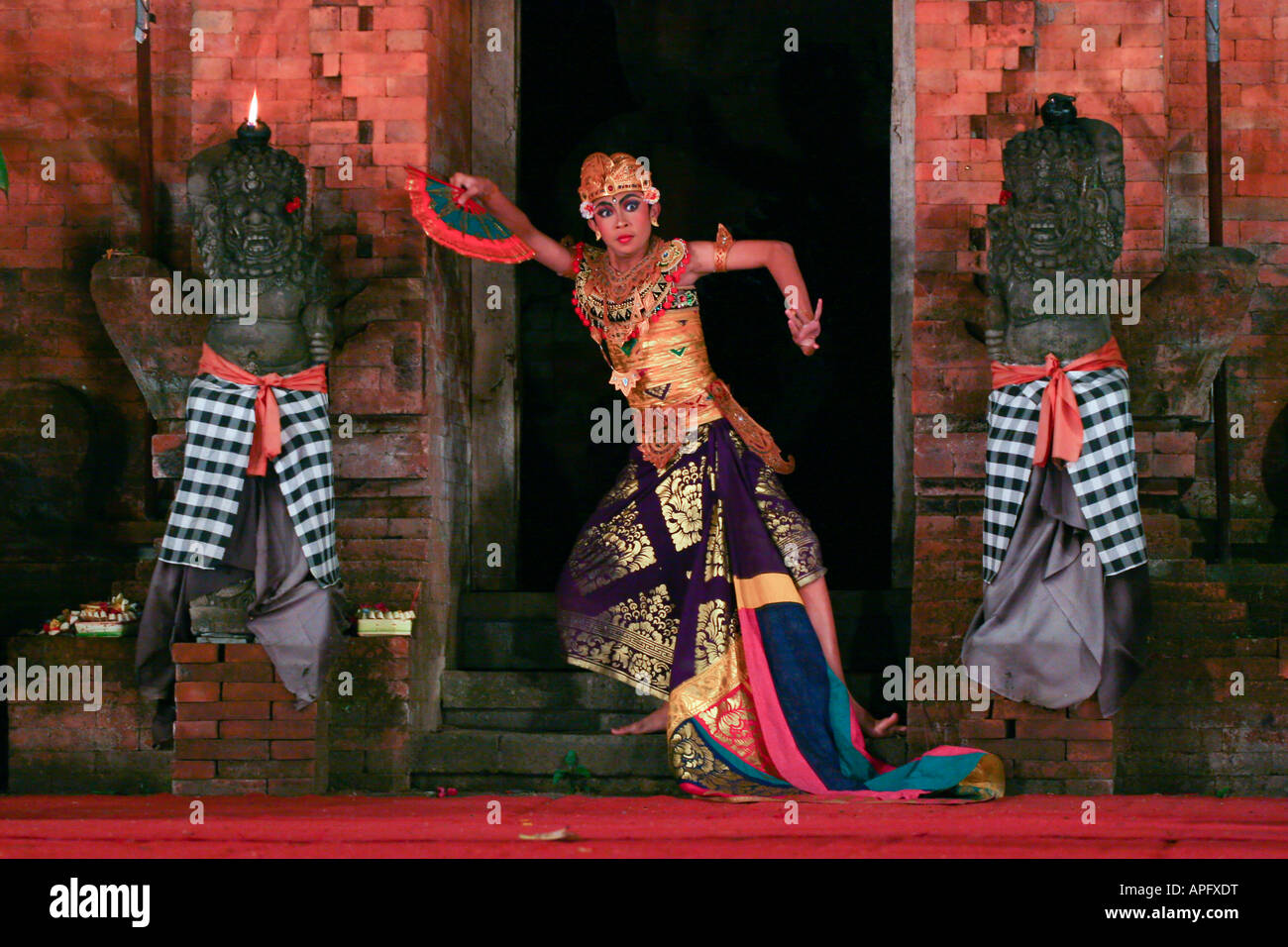 Traditional Balinese dancer in costume, Ubud, Bali, Indonesia Stock ...