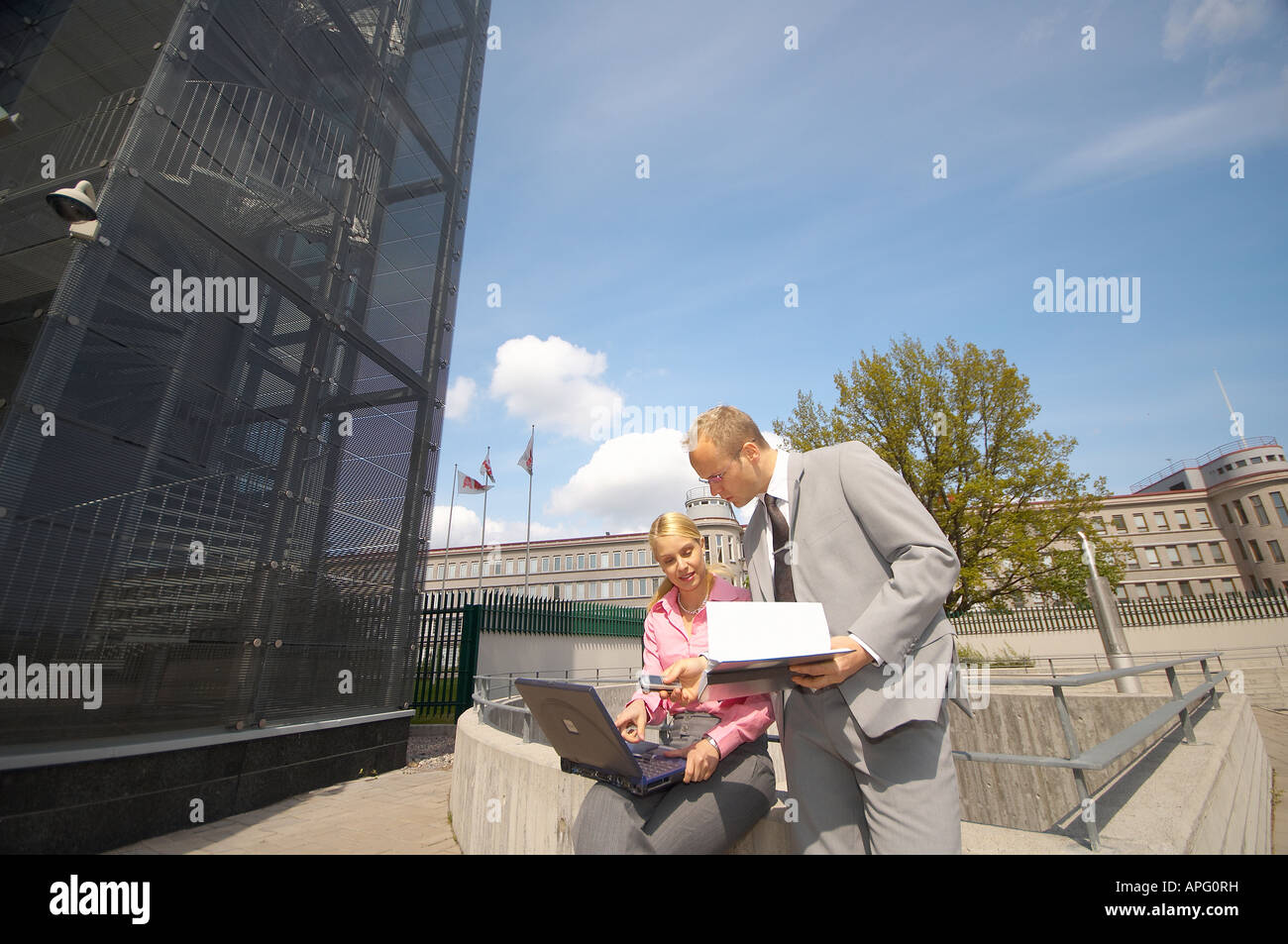 Businessmies hi-res stock photography and images - Alamy