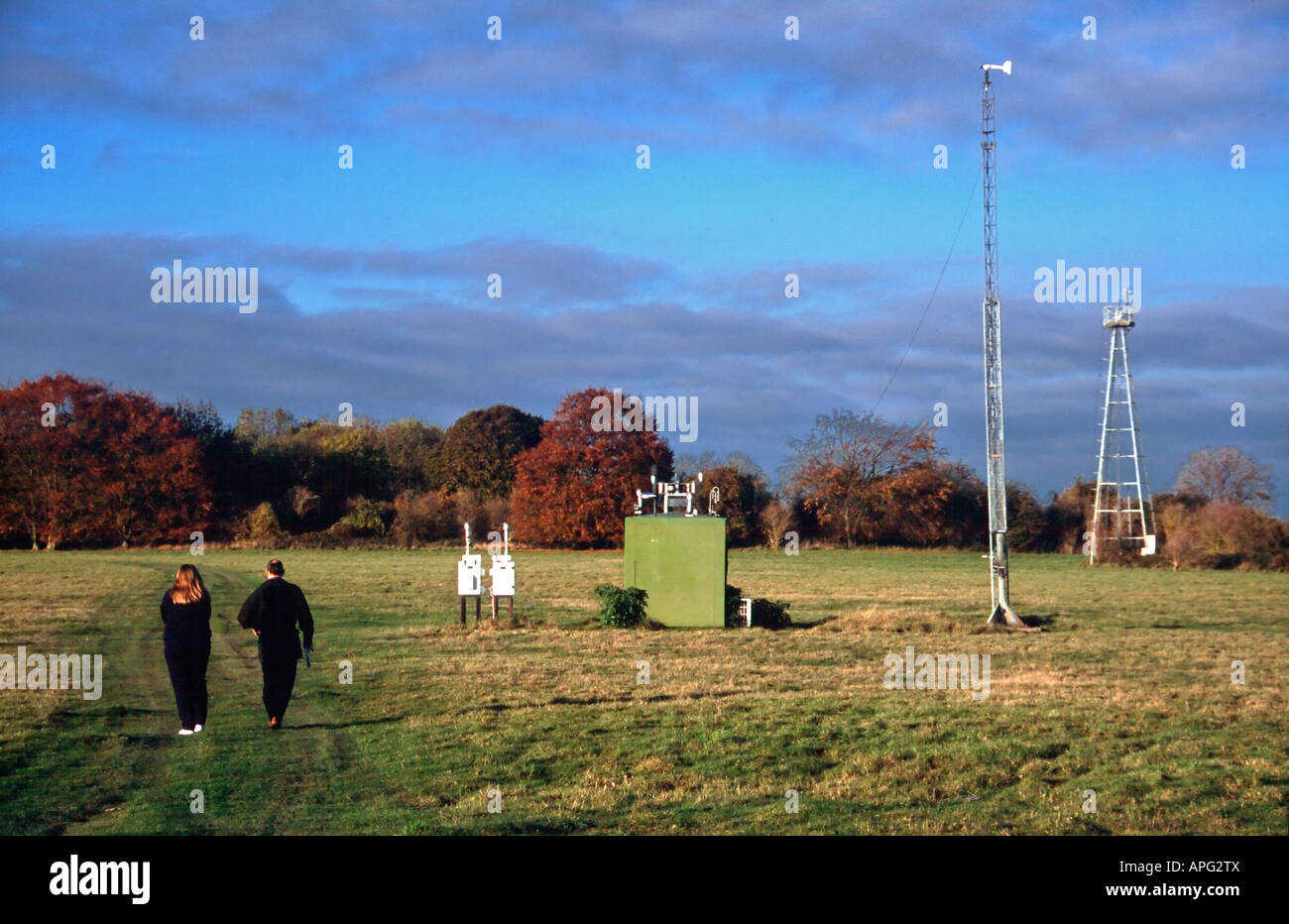 UK air pollution monitoring station 3 Stock Photo - Alamy
