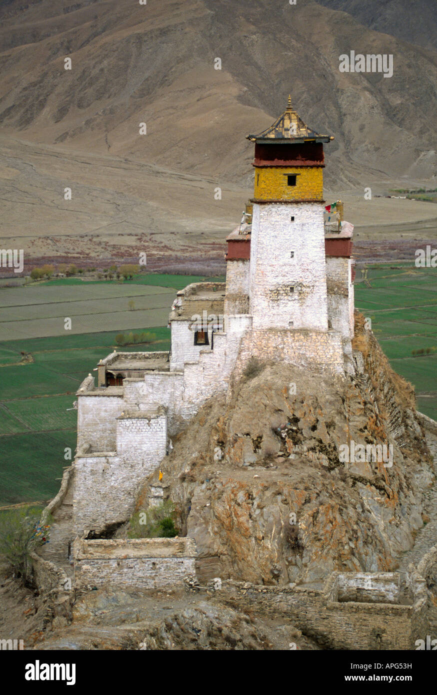 YUMBULAGANG PALACE possibly built by KING NYATRI TSENPO in the 7th ...