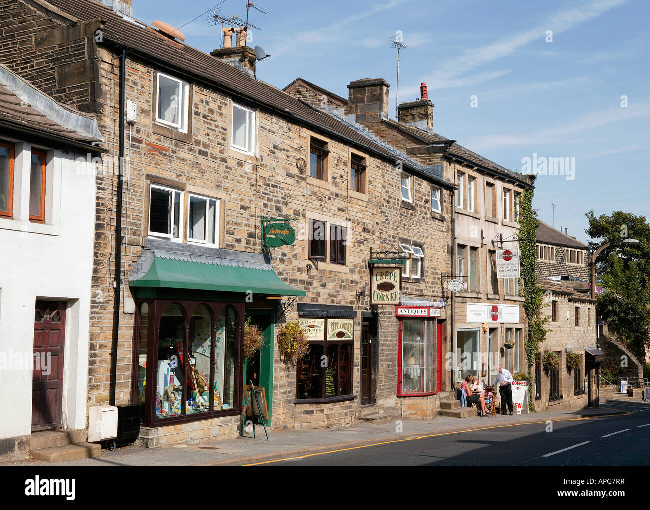 SHOPS AND CAFE HOLMFIRTH YORKSHIRE ENGLAND Stock Photo - Alamy