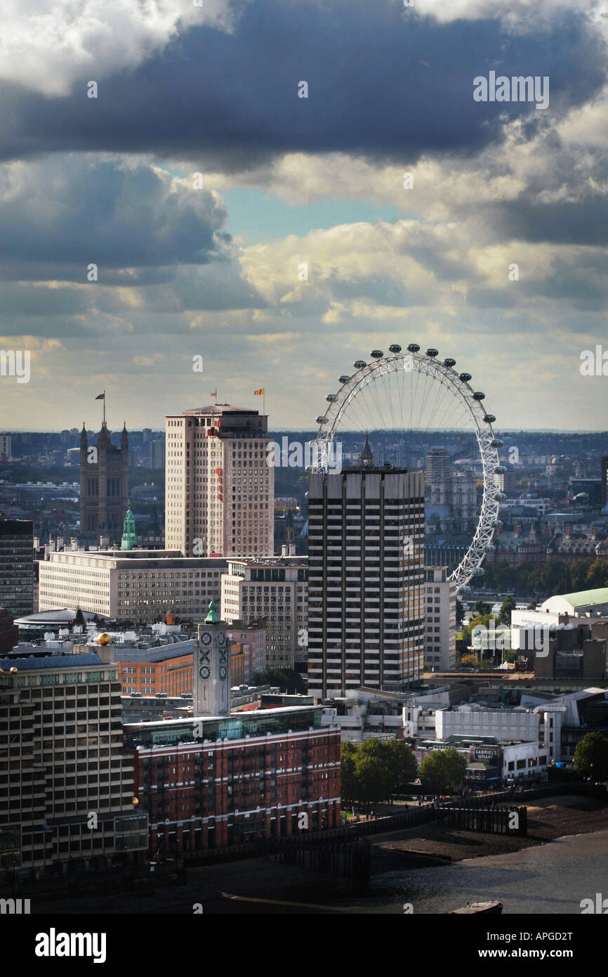 Buildings tourism london skyline hi-res stock photography and images ...