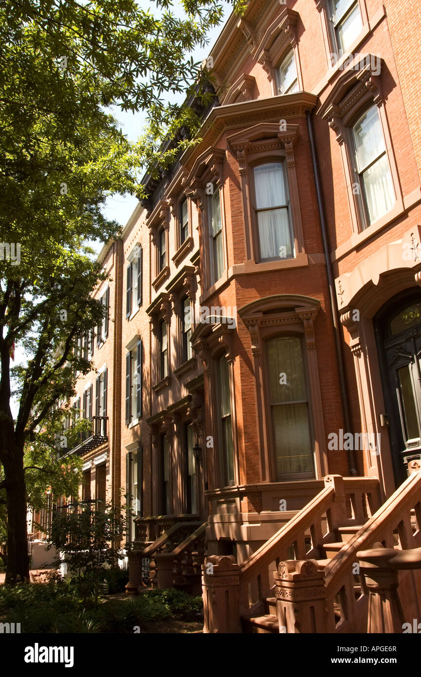 Row houses in red bricks Washington DC Stock Photo - Alamy
