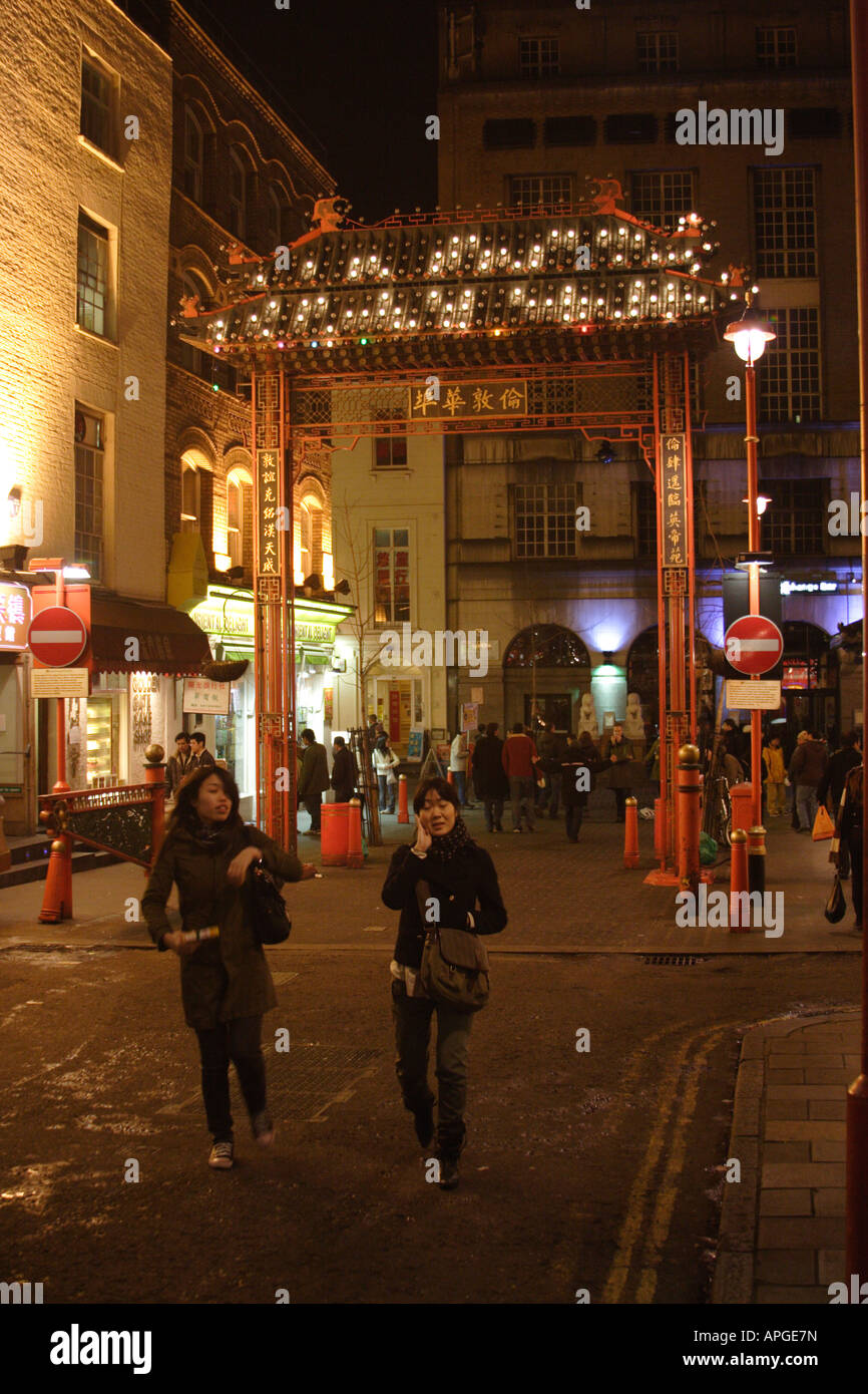 Chinatown london night hi-res stock photography and images - Alamy